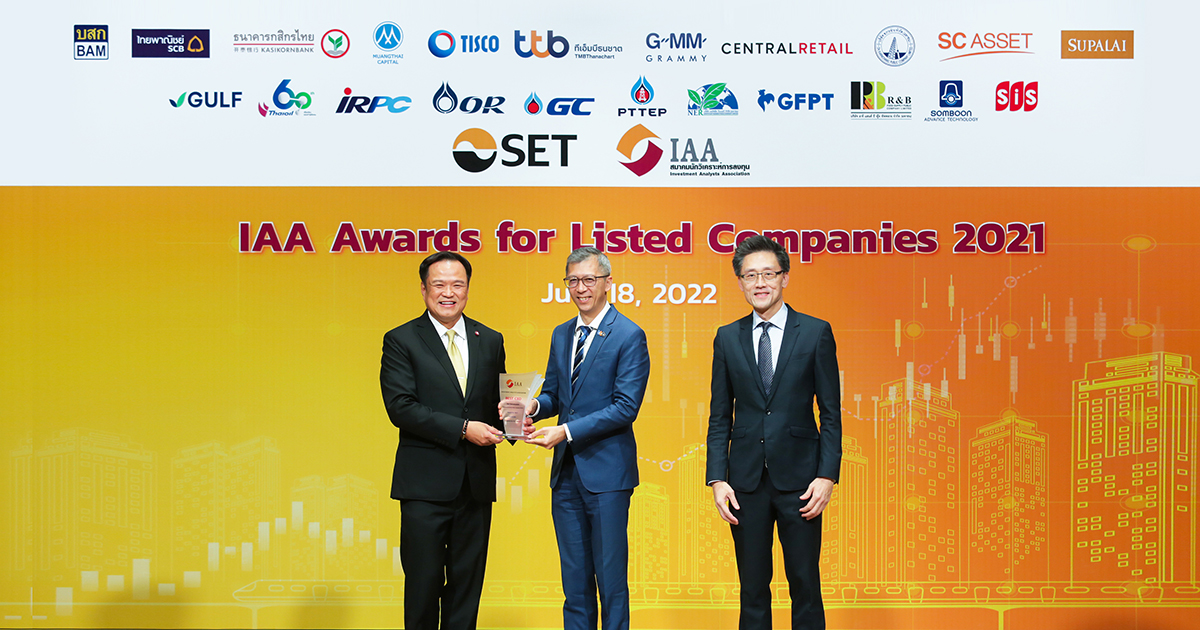 ทีเอ็มบีธนชาต คว้ารางวัล BEST CEO | ทีเอ็มบีธนชาต (ttb)